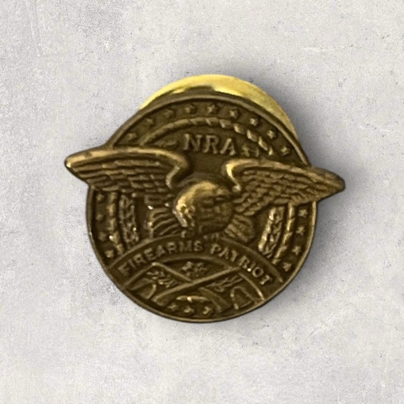 Unbranded | Accessories | Vintage Nra Firearms Patriot Eagle Gold Tone ...